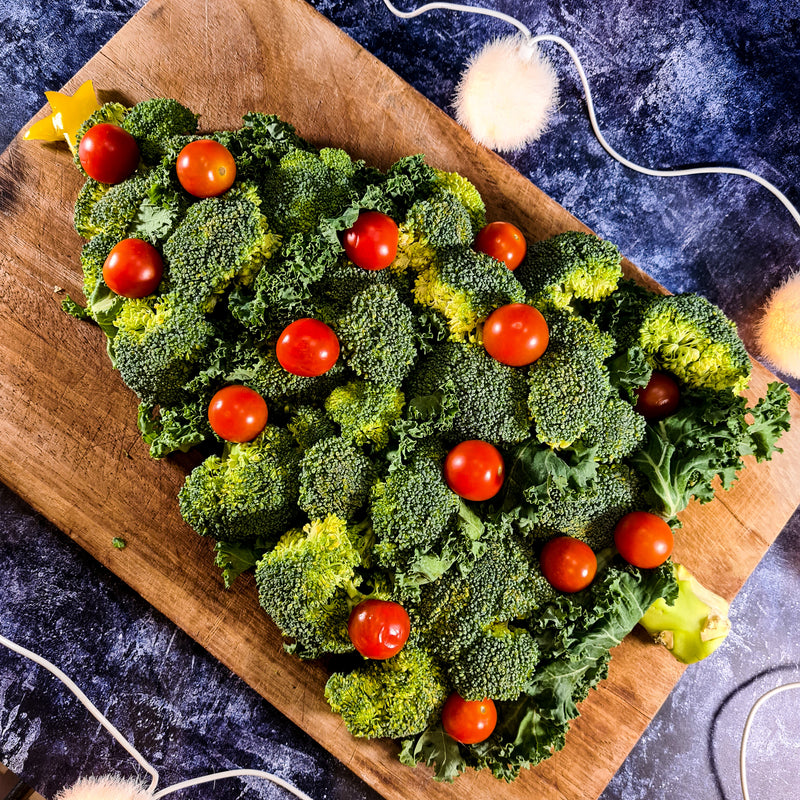 Creative Veggie Christmas Tree – Watts Farms